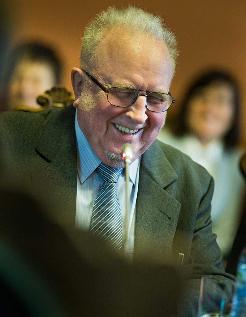 In remembrance of Prof. Kazimerz Klimek (1934-2019) – IAG ...